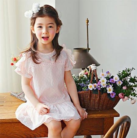 Ellie Field โมเดลรุ่นจิ๋ววัย 5 ขวบ สาวน้อยที่ฮอตที่สุดในชั่วโมงนี้
