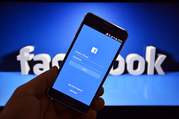 Facebook Android อัพโหลดภาพแบบ HD ได้แล้ว
