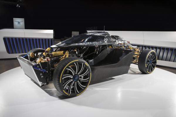 Techrules Ren ไฮเปอร์คาร์สัญชาติจีน งานดีจน Ferrari LaFerrari อาจโดนสวน