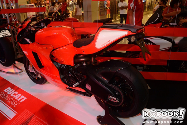 Ducati Showcase จัดใหญ่พร้อมเปิดตัวรถใหม่ Diavel Stripe และ Diavel Dark