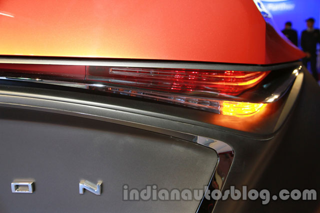 DC Design Eleron ครอสโอเวอร์เปิดประทุนสุดบึกบึน